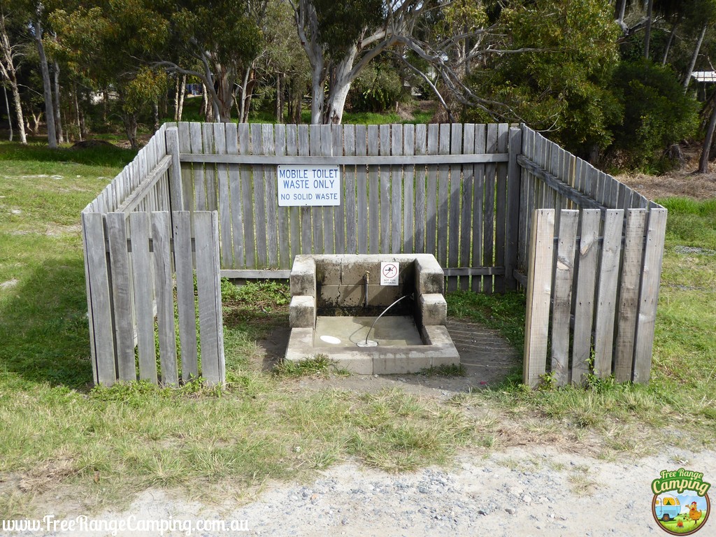 Rainbow Beach Caravan Dump Point (DP) - Full Range Camping Directory