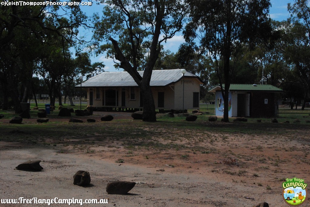 Brigalow Creek Campground - Meandarra (CG) - Full Range Camping Directory