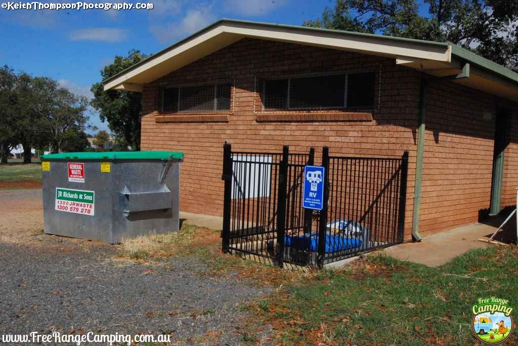 Parkes Showground Dump Point (DP) - Full Range Camping Directory