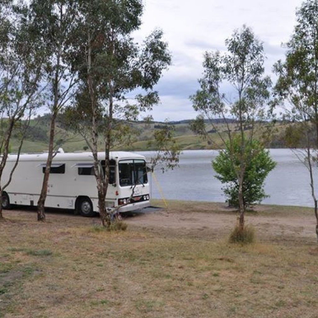 Lake Lyall, Lithgow NSW - Full Range Camping